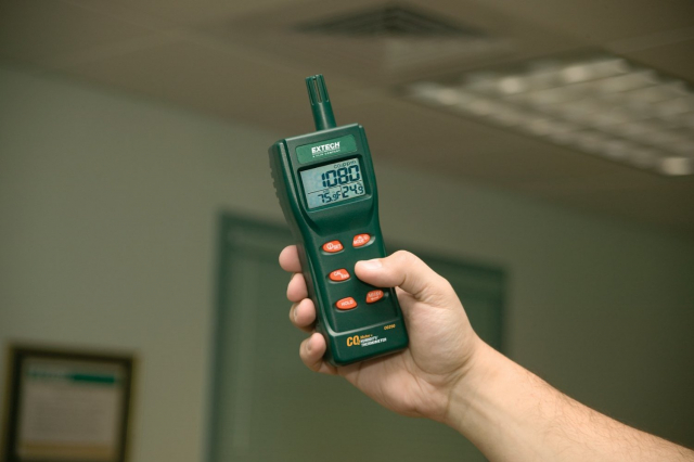 Buy Extech CO250, Portable Indoor Air Quality CO2 Meter - Mega Depot